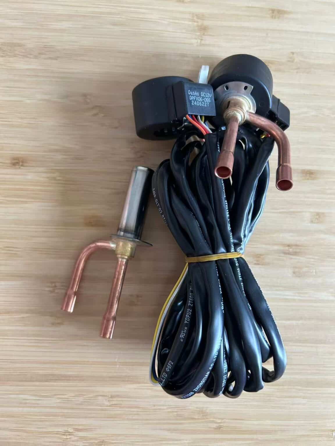 Electronic Expansion Valves(EEVs)-12/24V, R410A/R32 for HVAC/R